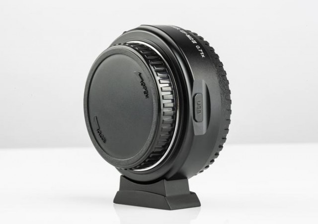 Viltrox EF-M2 II (MFT – Canon EF Speed Booster 0.71x) / SYNTEX.CZ